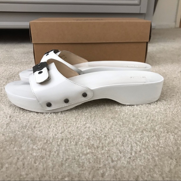 Dr. Scholl's | Shoes | Dr Scholls White Exercise Sandal | Poshmark
